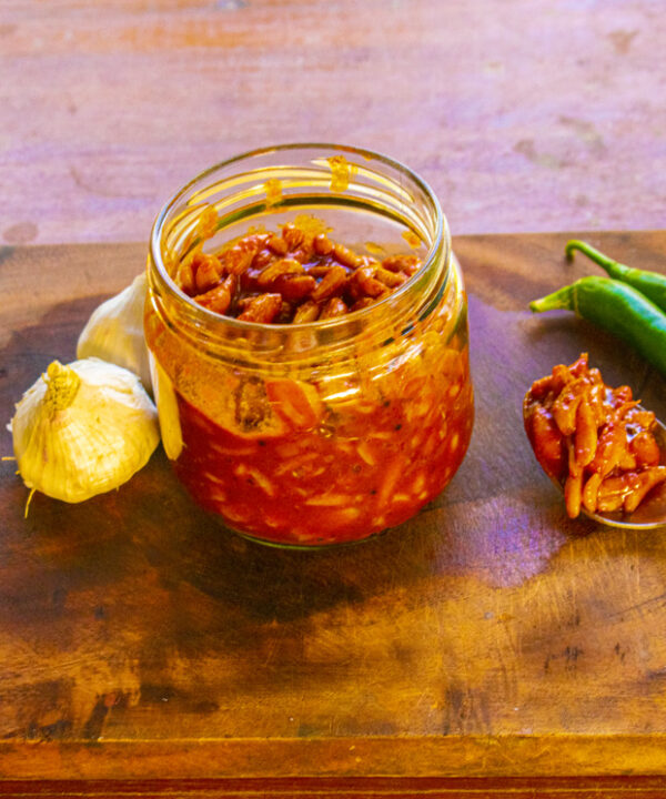 Homemade Kerala Garlic Pickle (Veluthulli Achar) 200 g - Keralahomemade